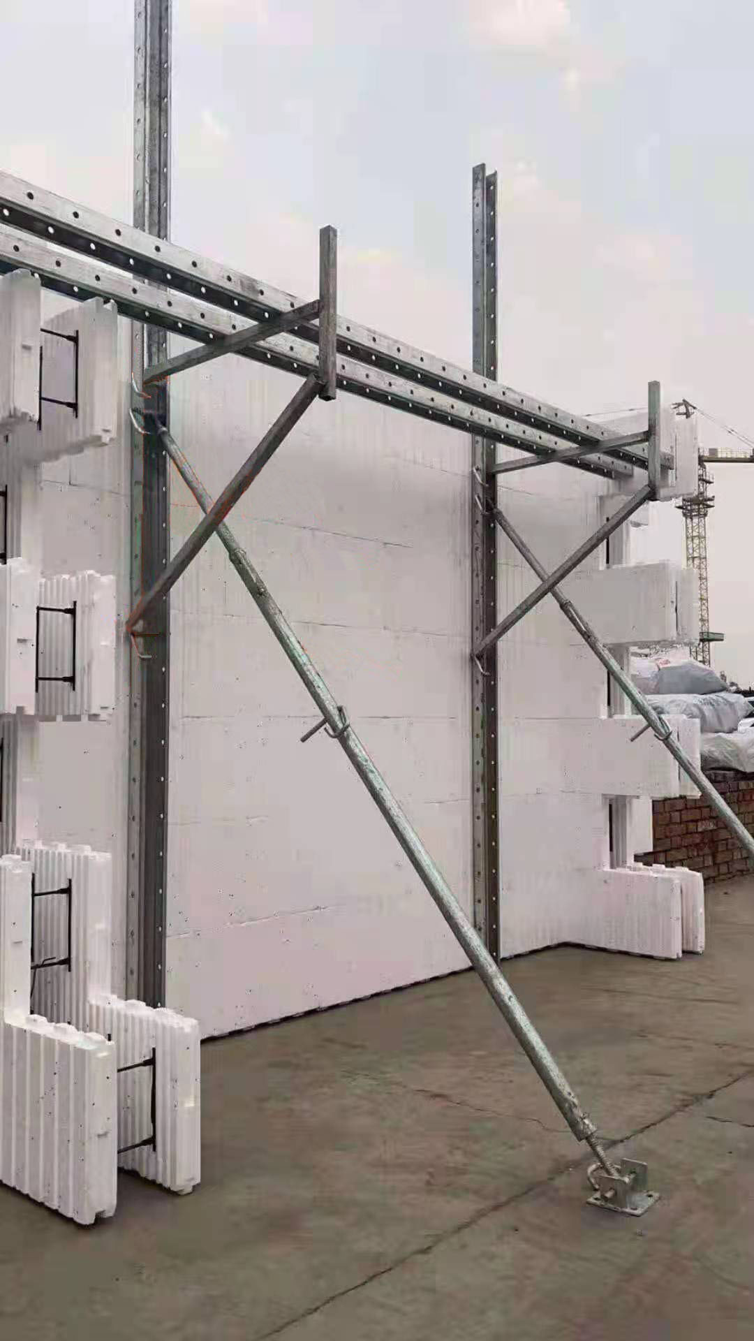 Insulated Concrete Forms Wall Steel Build Brace Adjusted Turnbuckle ...