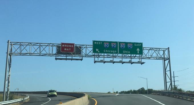 Steel Overhead Monotube Span Truss Span Overhead Sign Structures ...